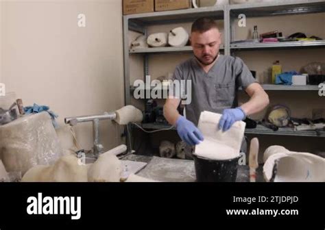 Workspace Tools Stock Videos And Footage Hd And 4k Video Clips Alamy