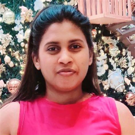 Imasha Weerasinghe Administrative Assistant Officeworks Linkedin