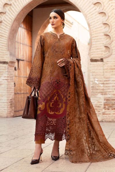 Unstitched Fabrics Mariab Designs Pk