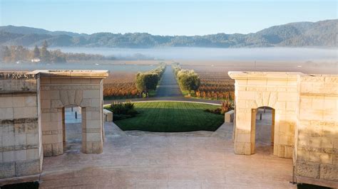 Four Seasons Debuts Bespoke Swiss Alps Napa Valley Driving Tours