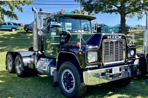 Mack R Model Tractor Artofit