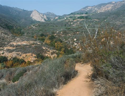 How To Hike The Solstice Canyon Trail In Malibu