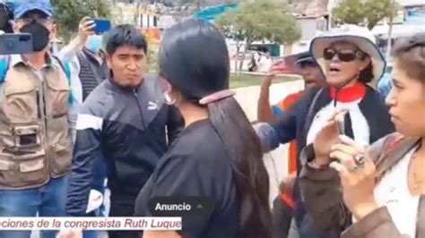 Congresista Ruth Luque Es Expulsada A Gritos Por Manifestantes En La Plaza Del Cusco Infobae