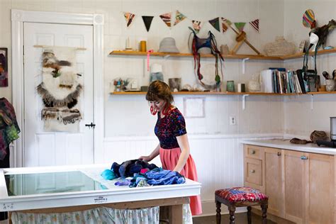 Experience Anna Mathis