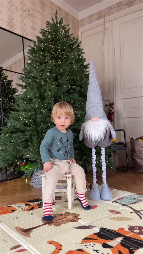 Nini Japaridze New Work 🦋 Instagram