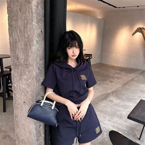 Комплект одежды Женский Miu Miu Спортивный темно голубой размер 44 Хлопок рост 160 175 Китай