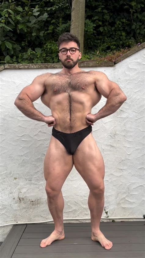 Muscle Flex Video Thisvid Com