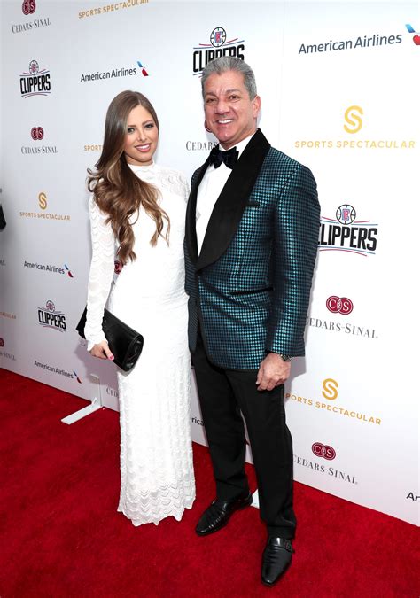 Bruce Buffer Net Worth Wiki Age Weight And Height Relationships Family And More Luxlux