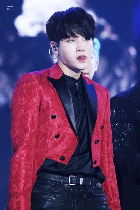 Sexy Suga Vs Cute Suga Army S Amino