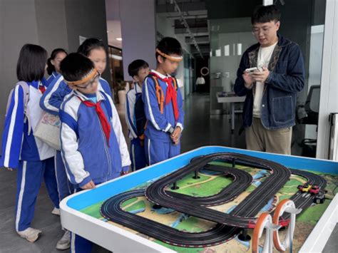 水母智脑：脑机科技进校园，科普之路持续前行凤凰网吉林 凤凰网