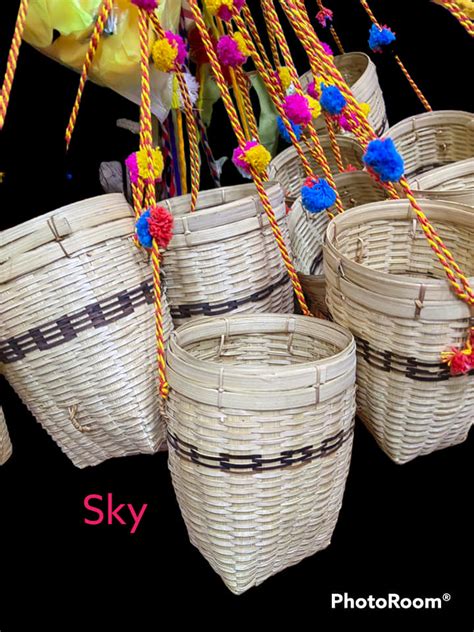 💜💜💜💜 ေရႊကရင္ ရိုးရာအထည္ဆိုင္