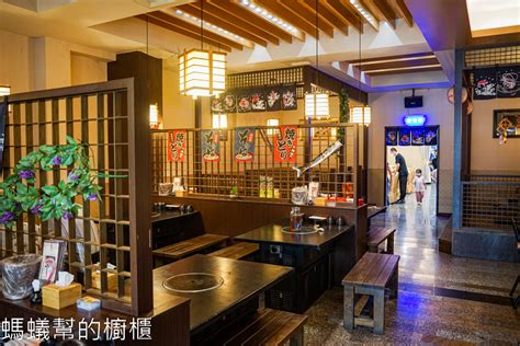 櫻之屋日本料理炭火燒烤 海鮮痛風鍋、德國豬腳雙人餐，鹿港美食推薦。 螞蟻幫的櫥櫃
