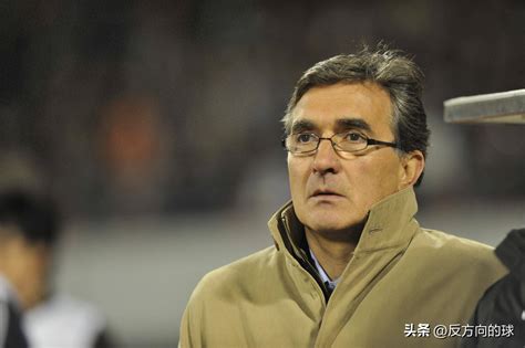 惨遭亚足联拿捏！宋凯外交失意，国足进死亡之组，马宁官哨也没用工作裁判亚洲