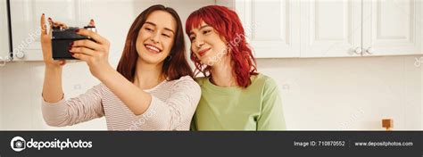 Banner Young Lesbian Couple Taking Selfie Retro Camera Kitchen