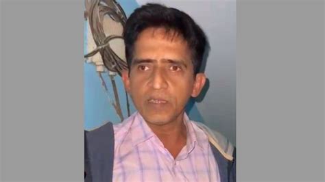 ছাত্রীকে ধর্ষণচেষ্টার অভিযোগে শিক্ষক গ্রেফতার