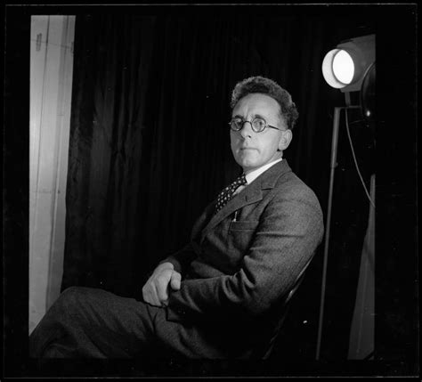 Professor Broadhead Collections Online Museum Of New Zealand Te