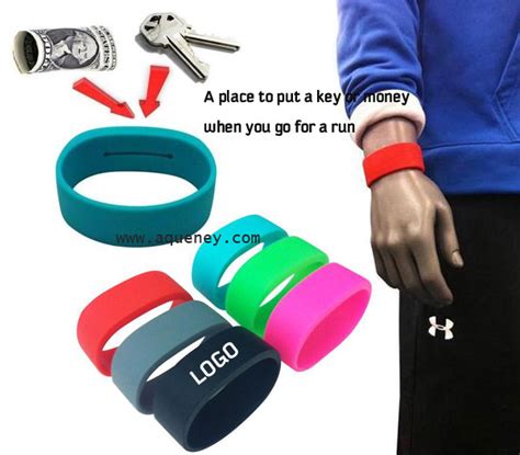 The Wristband With A Hidden Pocket Silicone Pocket Bands A Stylish
