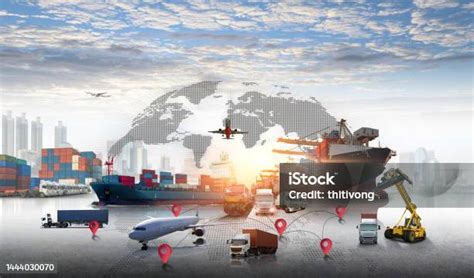 비즈니스 물류 개념 항공화물 운송 철도 운송 및 해상 운송 전세계 온라인 상품 주문을위한 컨테이너화물화물 선박의 글로벌 비즈니스 공급망에 대한 스톡 사진 및 기타 이미지
