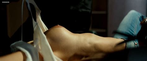 Naked Sarah Chronis In Reckless