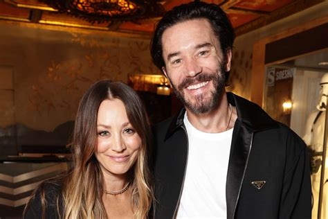 Kaley Cuoco And Tom Pelphrey Support Gary Oldman In La Plus Jacob