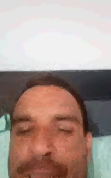 Monsieur Vilain Benjamin Se Branle Devant Une Fillette De 12 Ans Eporner