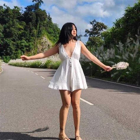 Asian Viral Video Uploader