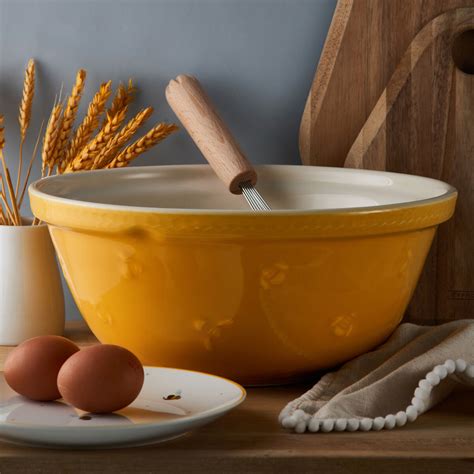 Mason Cash Sweet Bee Mixing Bowl 29cm Chefs Essentials