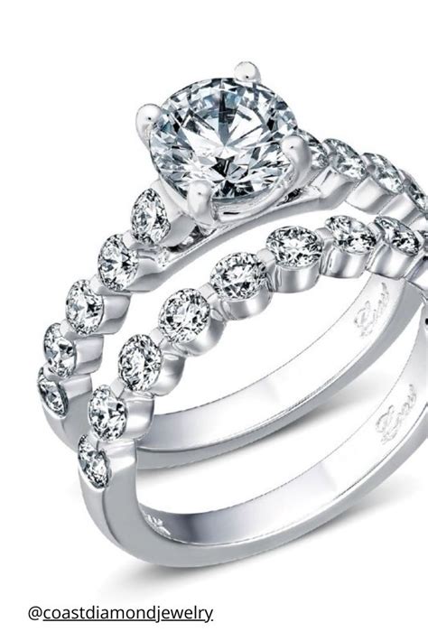 Elegant Pretty Diamond Wedding Rings For Timeless Romance