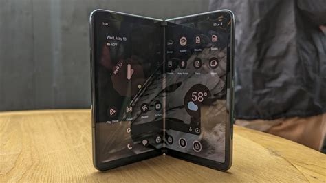 Google Pixel Fold Hands On The Good The Bad And The Creased