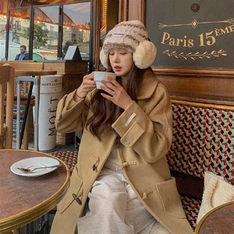 누빔안감ღ핸드메이드 한겨울까지 쭉 Handmade 울 떡볶이 더플 롱 코트 카라 버튼 포켓 토글 싱글 겨울 아우터 아이보리 베이지 2col