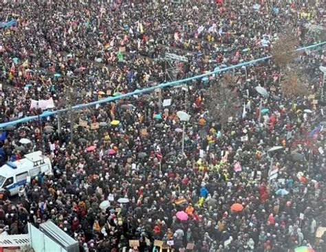 150 000 души протестираха в Берлин срещу крайната десница