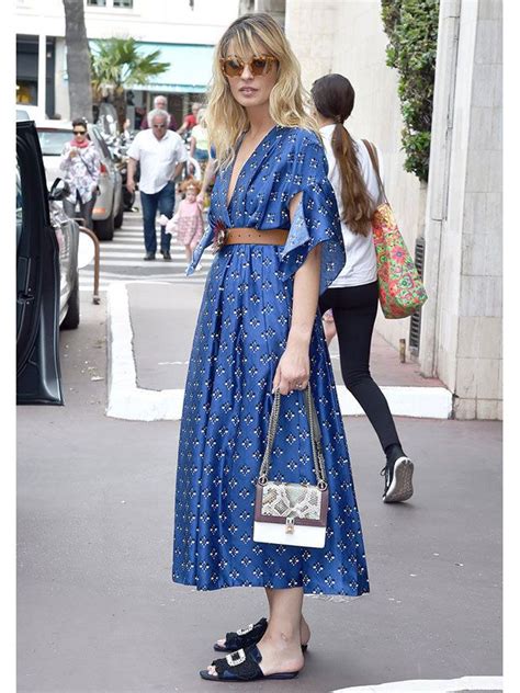 칸 영화제에 참석한 셀럽들의 바캉스룩 스타일 패션 스타일 맥시 드레스 여성