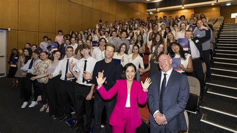 Illawarra Babe Zac Thompson Tops HSC Science Course Illawarra Mercury Wollongong NSW
