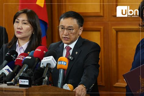 ТАНИЛЦ Эмийн үнийн өсөлтийн шалтгаан нөхцөлийг хянан шалгах түр хорооны сонсголд ГЭРЧЭЭР