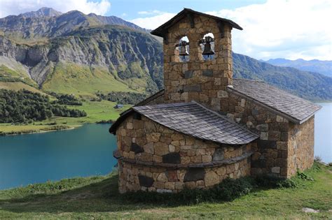 La Chapelle Roselend Guidevoyageurfr