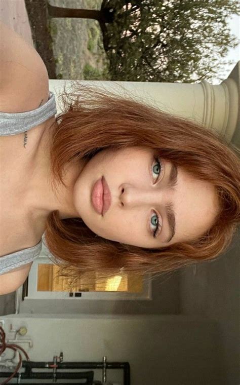 Pin De Blogers En Рената Ри⸼۰ ۪۫⊹ Pelo Corto Rojo Color De Pelo Cobre Coloración De Cabello