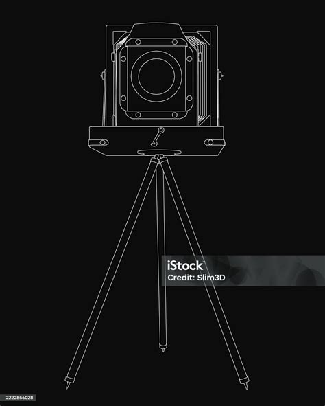 튼튼한 삼각대에 장착된 낡은 흑백 카메라가 어둡고 평범한 배경을 배경으로 서 있습니다 빈티지한 디자인은 복잡한 다이얼과 클래식한 렌즈를 특징으로 하여 시대를 초월한 사진을