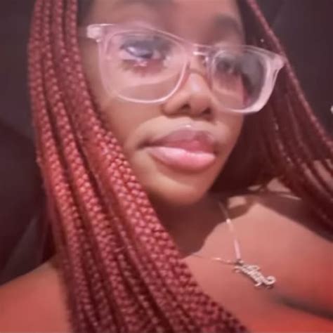 Kayla🫐🌻🫧 Kaylasnailchair • Threads Say More