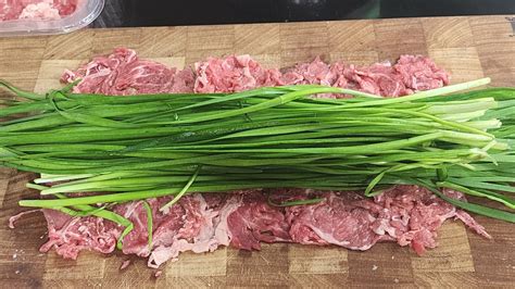 손님접대 요리 쇠고기부추말이찜