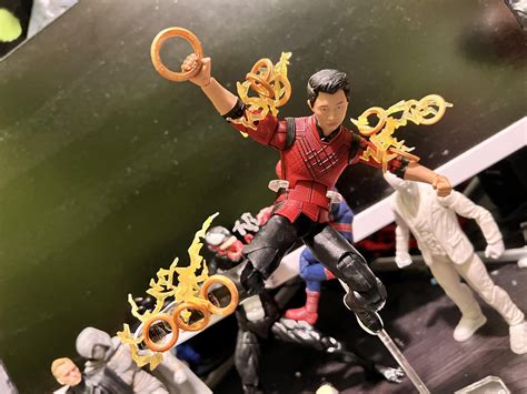 Shang Chi Pose R Actionfigures