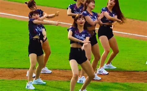 这个角度，啊这，随便看看吧！~ 哔哩哔哩 Bilibili