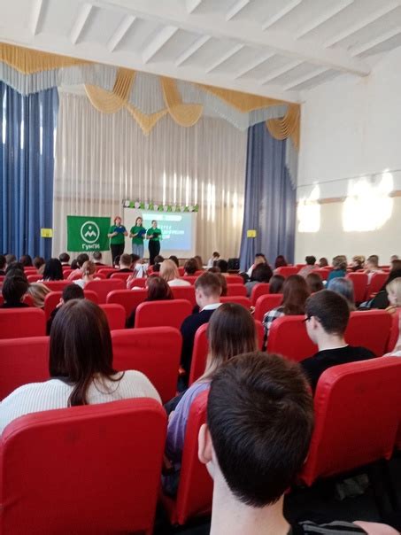 6 декабря 2024 г учащиеся 9В класса приняли участие в профориентационном мероприятии Ярмарка