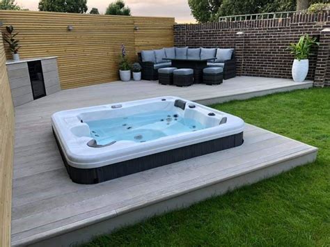 Photo Courtesy Of Hedge End Hot Tubs Backyard Pool Designs Backyard