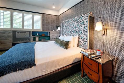 Best Western Plus Hollywood Hills Hotel Los Angeles Low Rates No