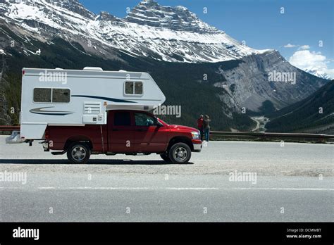 Camper Van Sunwapta Pass Icefields Parkway Banff Jasper National Park