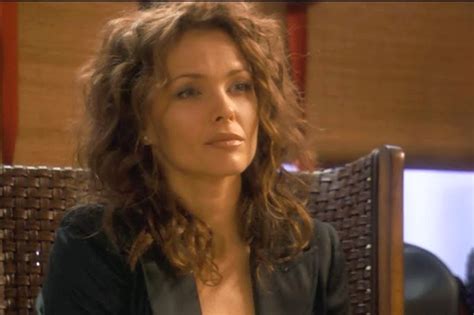 Decoys 2 Alien Seduction Dina Meyer Official Website