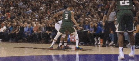 拿头穿裆！胯下之辱是自找的，真没见过这样的nba新浪竞技风暴新浪网