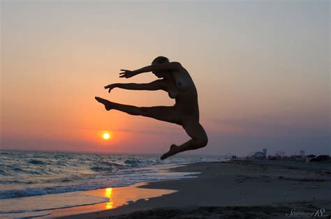 Amateur Girl Stunning Tienette Clear Blue Sky