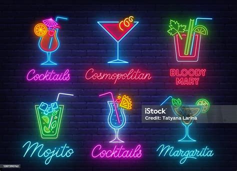 칵테일 마가리타 블루 하와이안 모히토 블러디 메리 코스모폴리탄 테킬라 일출 네온 사인이 벽돌 벽 배경에 있습니다 네온에 대한 스톡 벡터 아트 및 기타 이미지 Istock