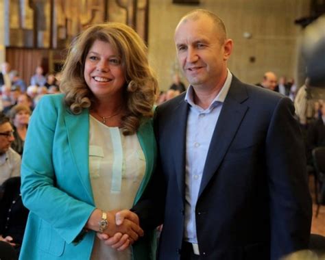 Вицепрезидентката Йотова по богата от президента Радев